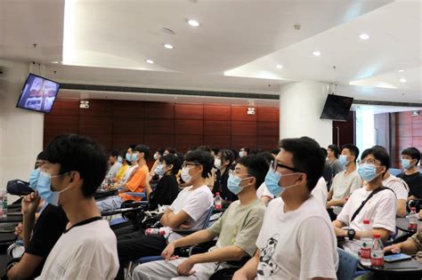 就业先锋引领莞工学子走进东莞市玖龙纸业集团总部参观学习 莞工青年