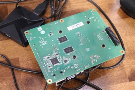 hands on with the atomic pi as a 35 intel atom alternative to the