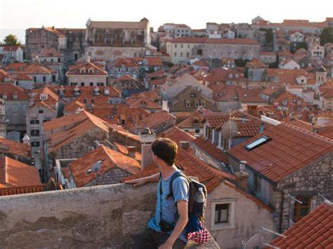 Expedia Group の宿泊施設に関するリソースバケーションレンタルに関するリソースツールなどはこちらで検索してください