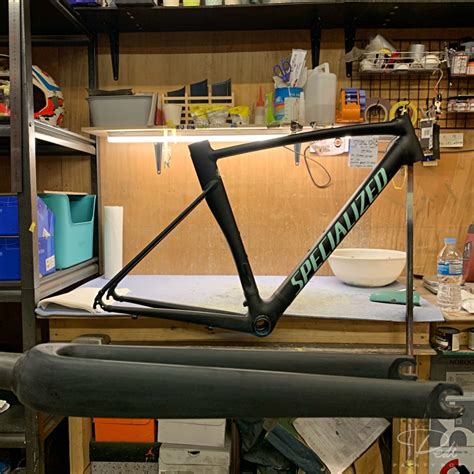 자전거 프레임 Specialized Allez Sprint Comp Disc 스페셜라이즈드 알레 스프린트 콤프 디스크 자전거 프레임 도색 페인티박스 네이버 블로그