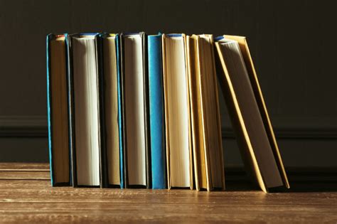 Najlepsze książki motywacyjne które warto przeczytać Przewodnik dla poszukujących inspiracji