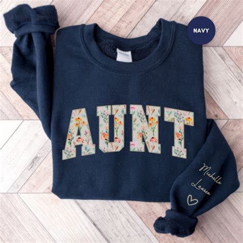 Personalized Aunt Sweatshirt Auntie Shirt Floral Sweatshirt Nieces