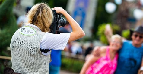 Today In Disney History 2004 Disney Photopass Debuts In All Four