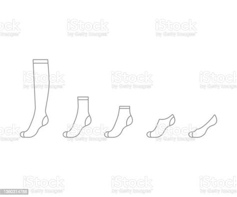 길고 짧은 윤곽 템플릿까지 여성을위한 양말을 설정합니다 스포츠와 일반 양말 테크니컬 모형 옷 사이드 뷰 벡터 윤곽 그림 양말에 대한 스톡 벡터 아트 및 기타 이미지 Istock