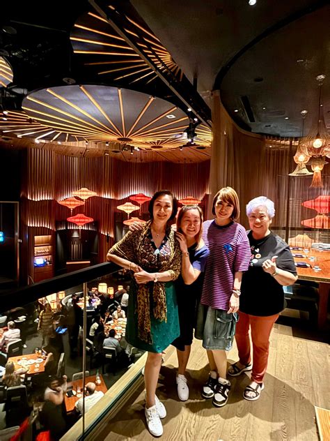 袁瑾 Yuan Jin 袁瑾 Yuan Jin Added A New Photo — At Koma