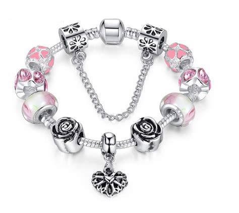 ¿cómo Combinar Pulseras Tipo Pandora Consejos De Moda