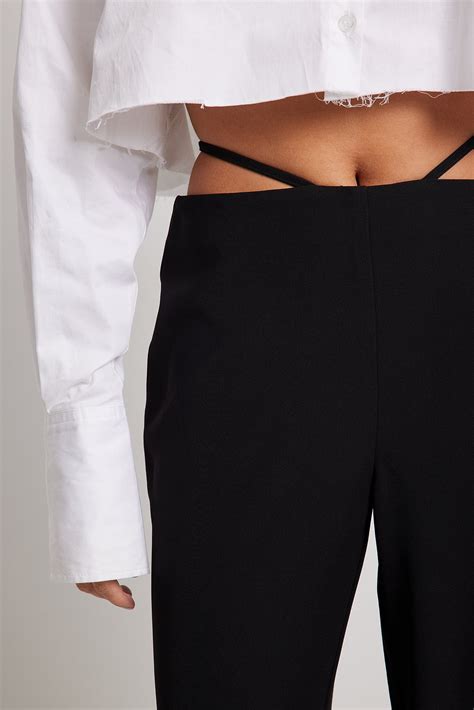 Thong Detailed Pants Black Na Kd