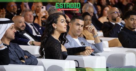 Cristiano Ronaldo y Georgina Rodríguez deslumbran en los Globe Soccer
