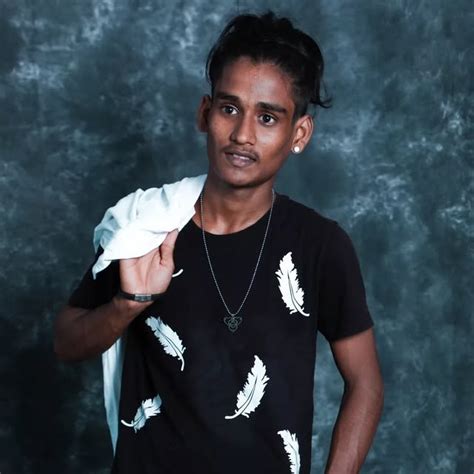 𝗡𝗔𝗩𝗘𝗘𝗡 💫 Naveen035 • Threads Say More