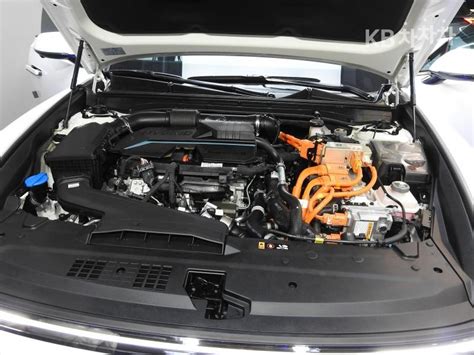 현대 디 올 뉴 그랜저 하이브리드 · 하이브리드 가솔린 · 서울 매물번호 26379568 Kb차차차