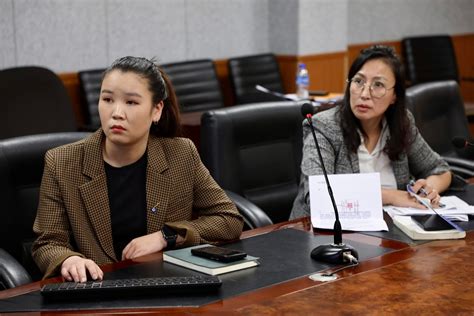 АЙМГИЙН ИТХ ЫН ЗӨВЛӨЛ ЦАХИМААР ХУРАЛДАЖ БАЙНА