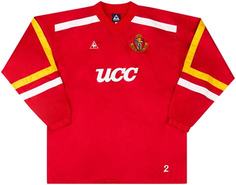 1999 Nagoya Grampus Eight Player Issue Shell Top Good