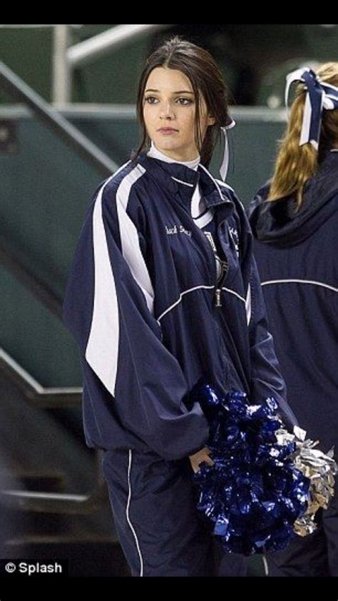 Kendall Jenner Photos Kendall Jenner Outfits Kylie Jenner Cheerleader