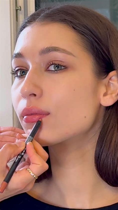 🥇뷰티계의 트랜드세터 상은언니 둥챳챳 둥챳챳 이번엔 아이라이너 브러쉬 초 프로페셔널 하이퀄리티 아티스트용 시그니처라인 1300번 초초초 할인율로 가져와볼까요 어때요