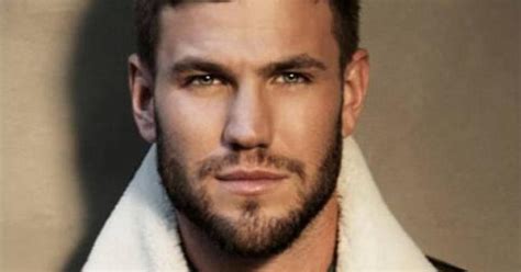 Hot Austin Stowell Photos Sexy Austin Stowell Pictures