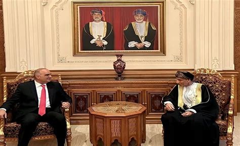 الخصاونة يجري مباحثات مع نائب رئيس الوزراء العماني المدينة نيوز