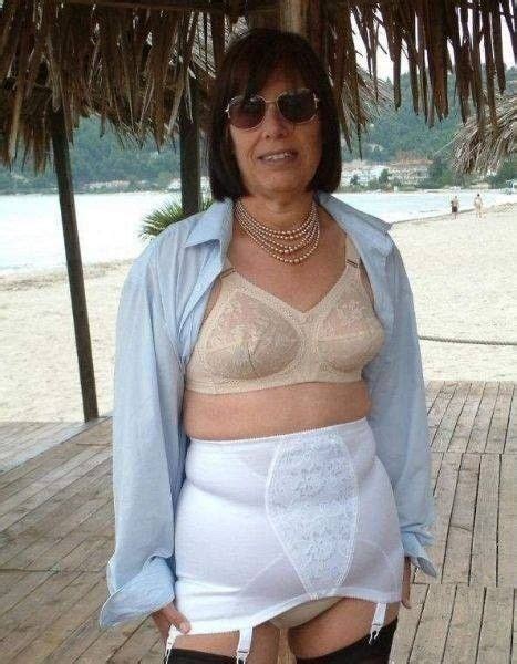 Épinglé Sur Girdle