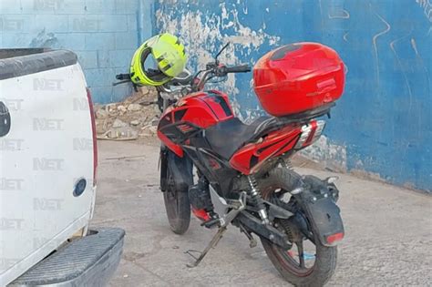 Chocan Camioneta Patrulla Y Motocicleta En La Colonia Granjas De