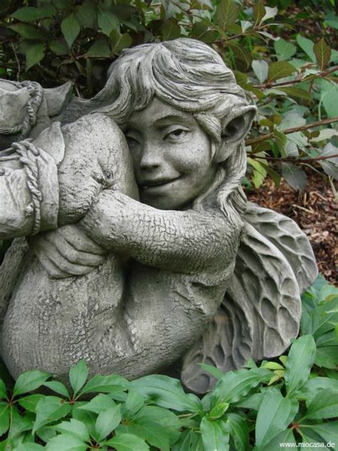 Elfe Faith Steinfigur Designed By Fiona Scott Frostfester Antiksteinguss
