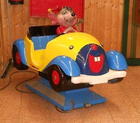 Kinderplanet Auto mit Maus
