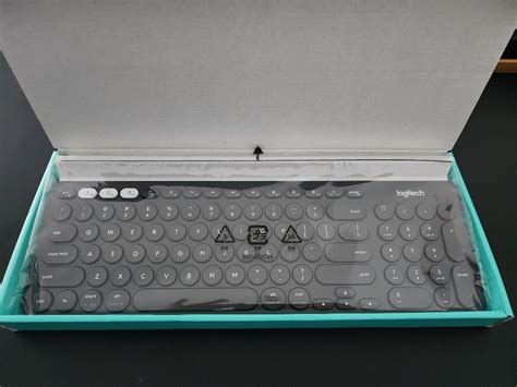 BNIB Logitech K780 Bluetooth Keyboard MX Series Mice Computers Tech Parts Accessories