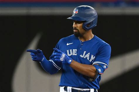 Marcus Semien Blasts Walk Off Hr In 7th Jays Edge Red Sox 1 0