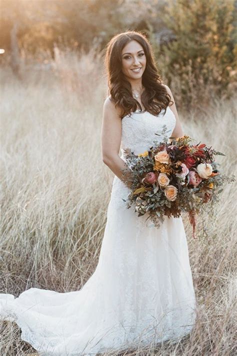 Fall Florals Set The Mood For This Rustic Romance Wedding