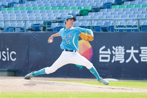 新北富邦u18》張峻瑋倒吃甘蔗高中首完投 地主內戰新北藍勝出5連霸只差1步 Yahoo奇摩汽車機車