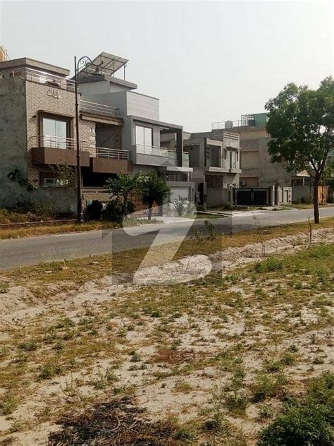 Corner 6 Marla Residential Plot For Sale Available In Ferozepur Road