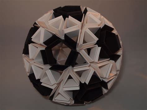 Buckyball Variations DAVE HONDA S SNAPOLOGY ORIGAMI