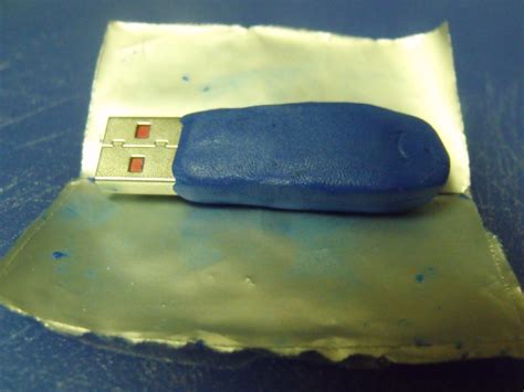 My First Sugru Hack Usb Flash Drive 5 Steps Instructables