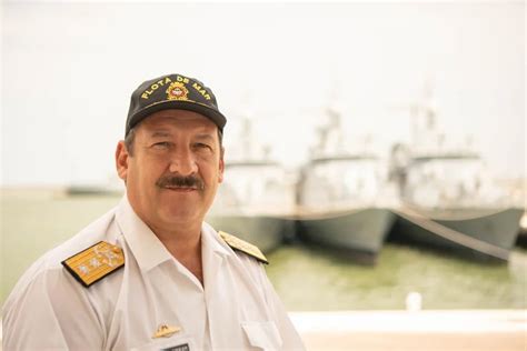 Galería 24 Horas En Las Bases Navales Puerto Belgrano Baterías Y