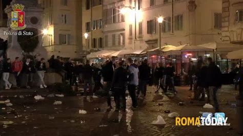 Scontri Tifosi Del Feyenoord A Campo De Fiori