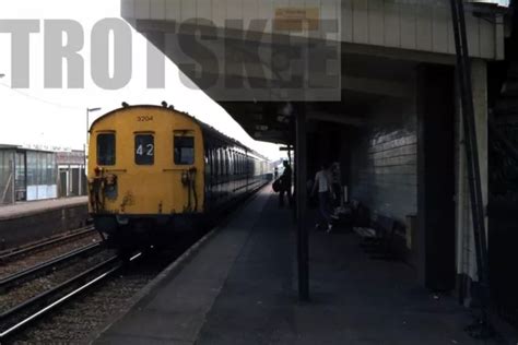 35mm Slide Br British Rail Electric Emu Class 414 3204 Newhaven Town