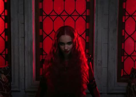 Pin By Fantasyloverforever On Descendants Disney Descendants