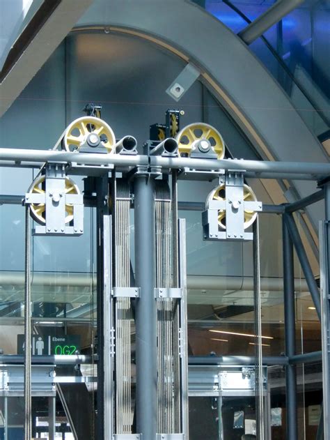 무료 이미지 로프 구조 과학 기술 창문 수송 구성 차량 기어 금속 조명 현대 승강기 전등 엘리베이터 강철 케이블 2326x3101