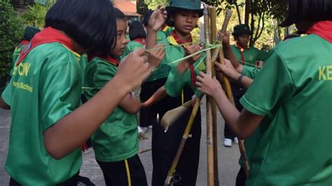 โรงเรียนวัดหนองเป้า อ ภาชี ผอ ดร กรุณา ภู่มะลิ จัดกิจกรรมเข้าค่าย