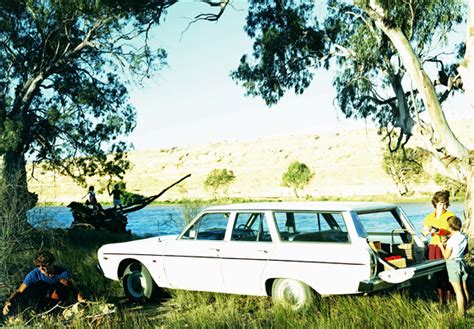 Chrysler Valiant Safari VG 197071 Images