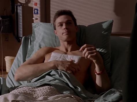 Auscaps Eric Close Shirtless In Now And Again 1 16 Everybody Whos