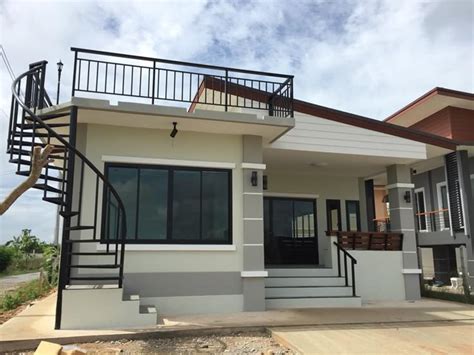 บ้านโมเดิร์นแนวลอฟท์ กลิ่นไอปราสาท ขนาด 3 ห้องนอน มีดาดฟ้าชมวิว