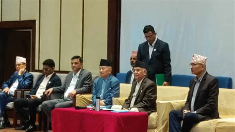 १ बजे बोलाइएको प्रतिनिधि सभाको बैठक अझै सुरु भएन