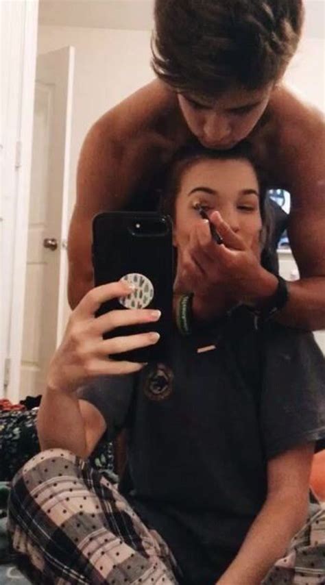 Cute Couples Photos Cute Couple Pictures Cute Couples Goals Romantic Couples Couple Photos