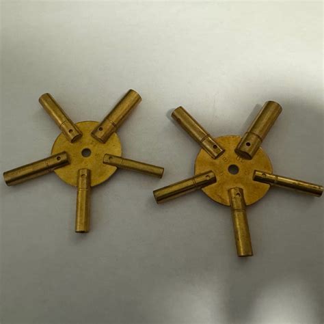 Historical Square Tuning Key Centore Bandura