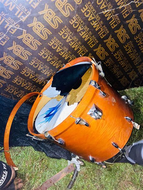 Roshan පෙර දින Avatar සංගීත කණ්ඩායමේ ප්‍රසංගයේ සිදුවූ අමිහිරි සිදුවීම සිදු නොවියයුත්තක්