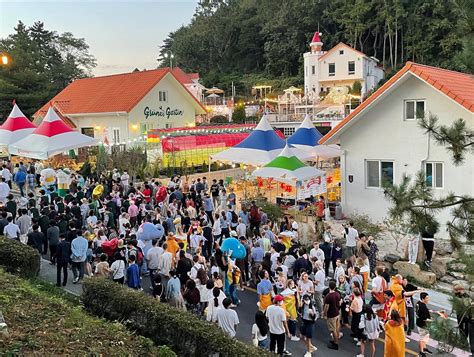 사한국여행작가협회 3년 만에 돌아온 남해 독일마을 맥주축제 🍻 축제에서는 맥주 빨리 마시기