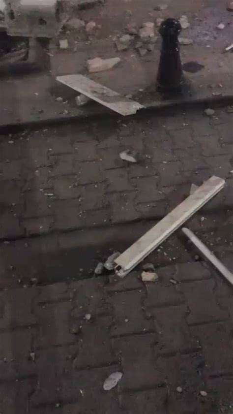 موقع ستيب نيوز نداءات استغاثة بعد انهيار أكثر من بناء سكني في مدينة