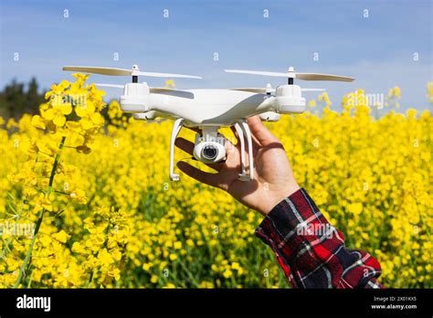 Innovation And Agricultural Technology For Control And Monitoring Of Crop Pests And Diseases