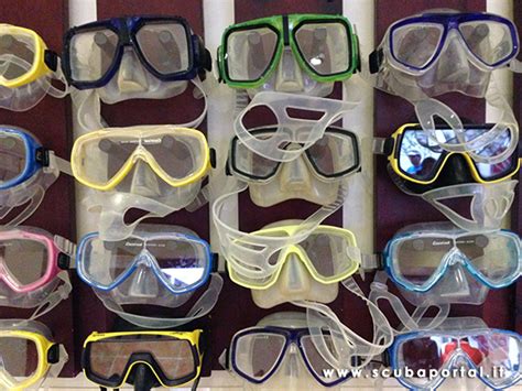 Masks How To Choose Them Article On Scubaportal An Underwater Portal