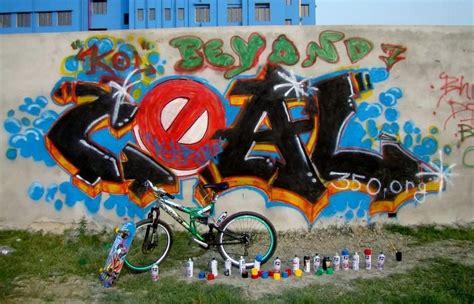 Reading Political Graffiti And Stencils In Urban Backstreets Rtf