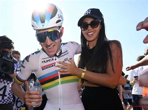 Remco Evenepoel Heeft Een Belangrijke Les Geleerd Van Zijn Vrouw Oumi Redactie24